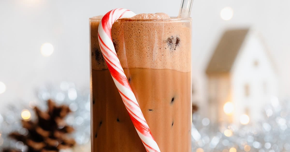 Iced Peppermint Mocha - The Healthful Ideas
