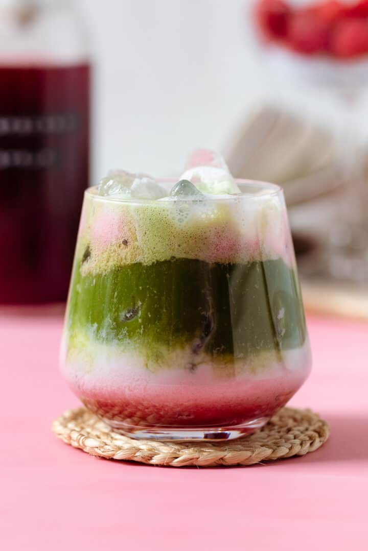 Raspberry Simple Syrup - The Healthful Ideas