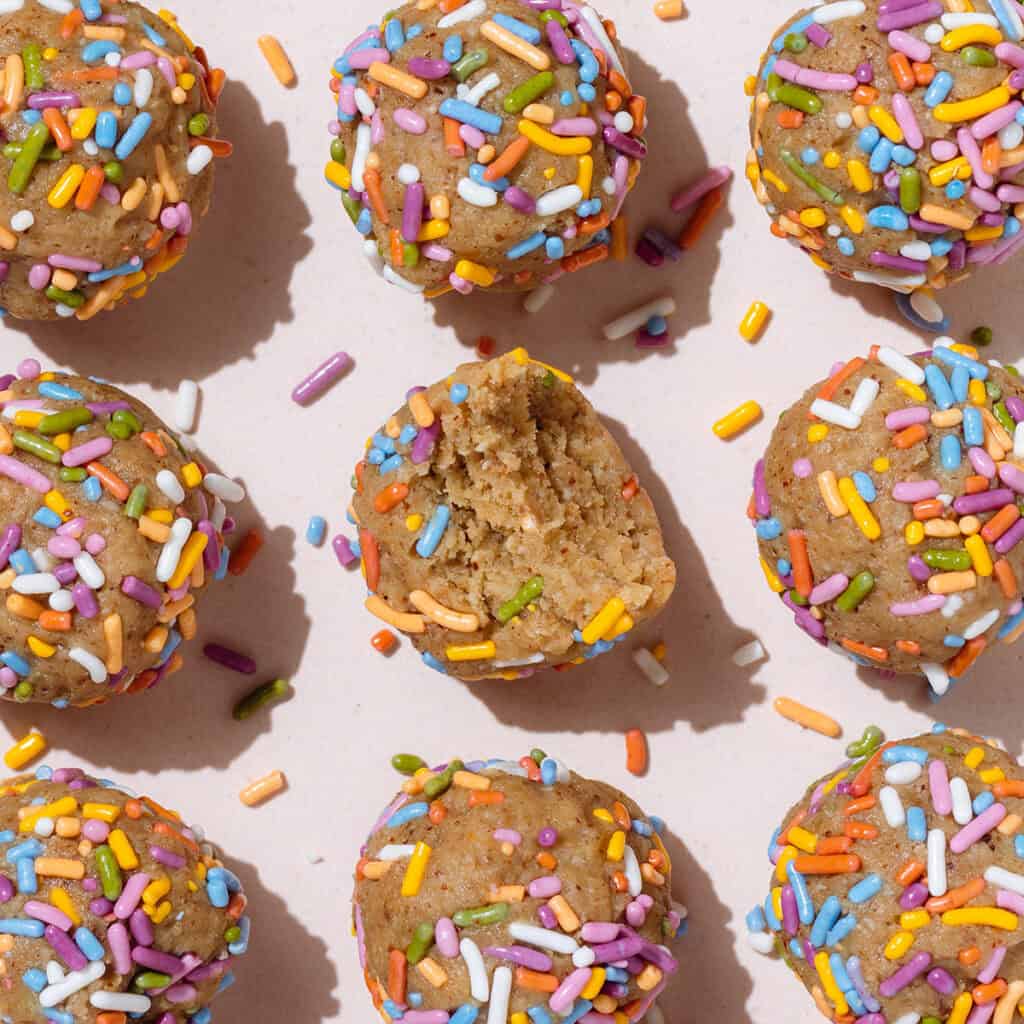 Birthday Cake Protein Balls - The Healthful Ideas