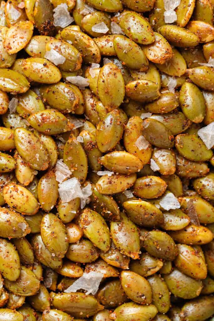 Spicy Roasted Pepitas - The Healthful Ideas