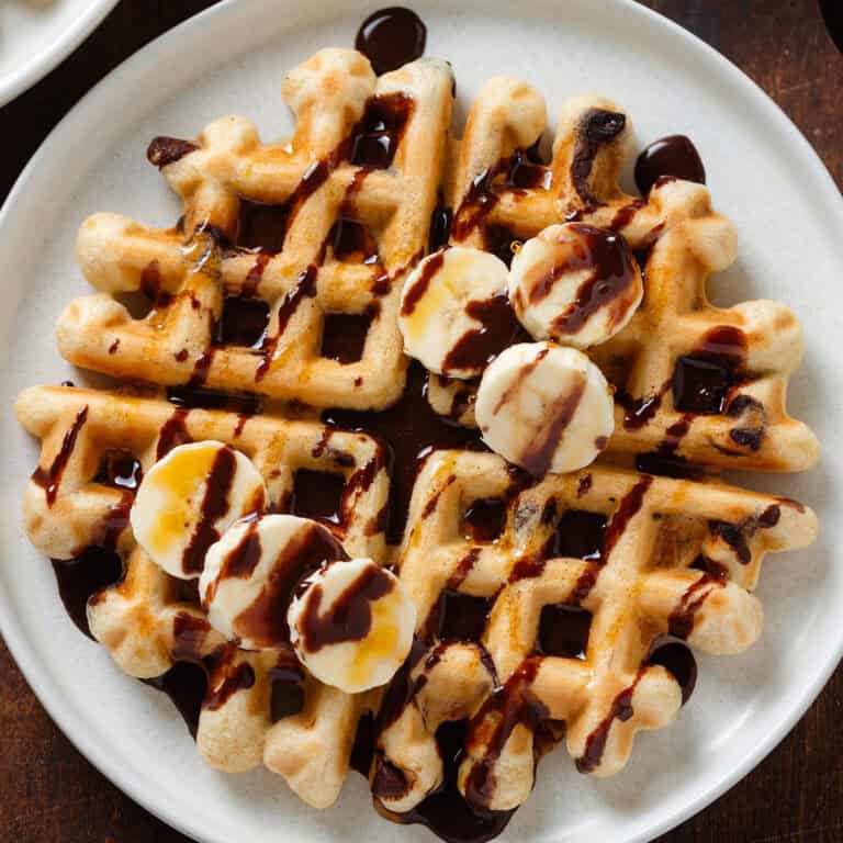 Chocolate Chip Waffles - The Healthful Ideas