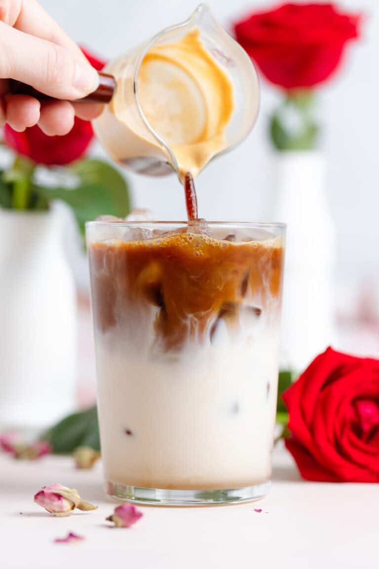 Iced Rose Latte - The Healthful Ideas