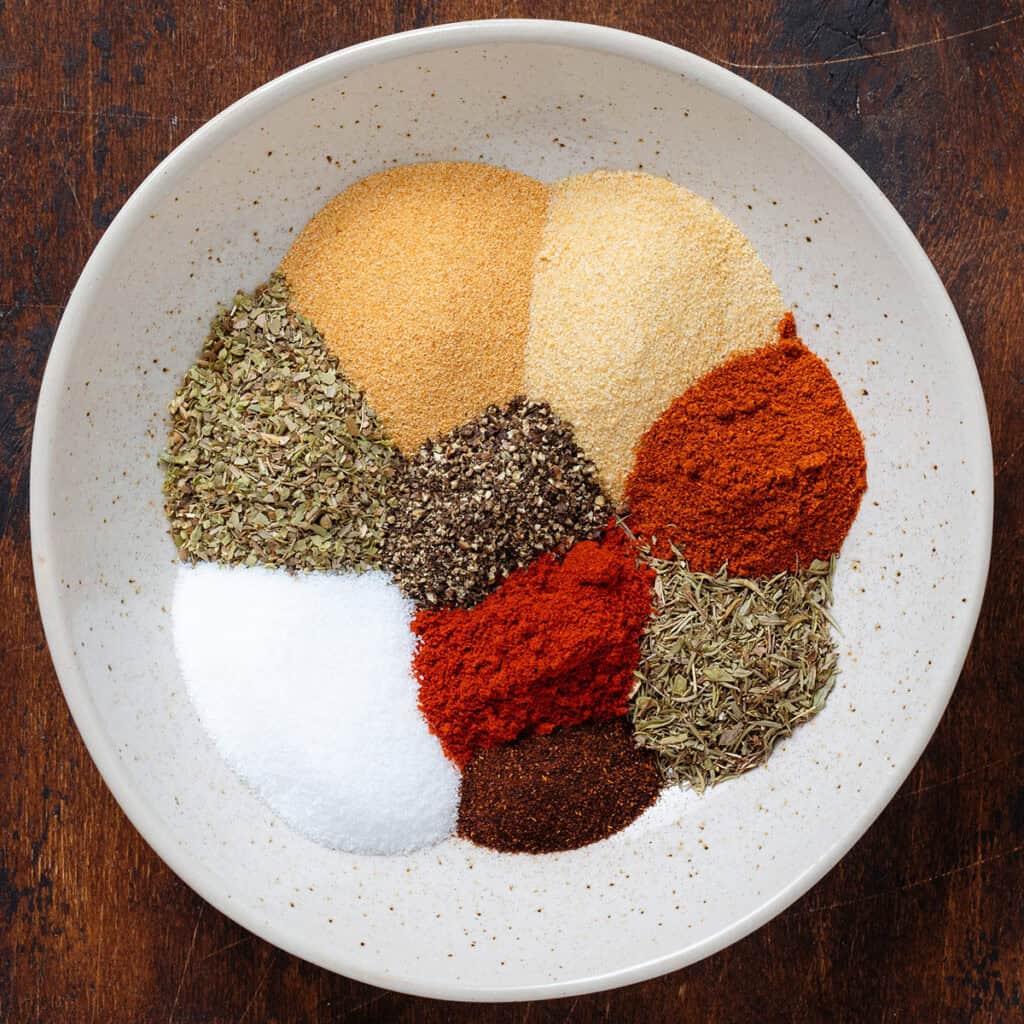 Homemade Everything Bagel Seasoning - The Healthful Ideas