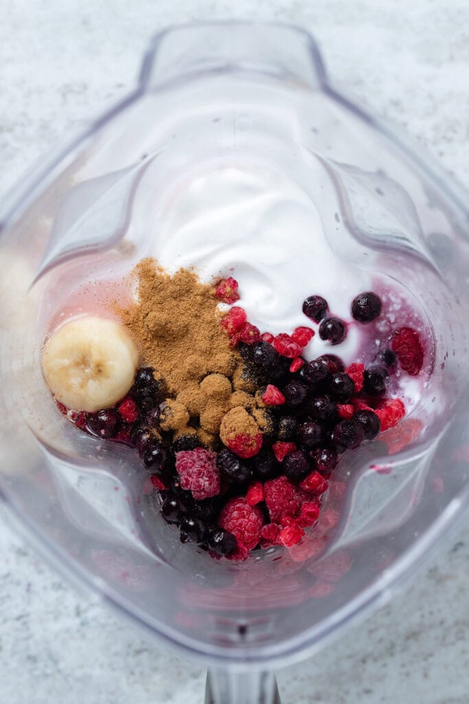 Raspberry Blueberry Smoothie - The Healthful Ideas