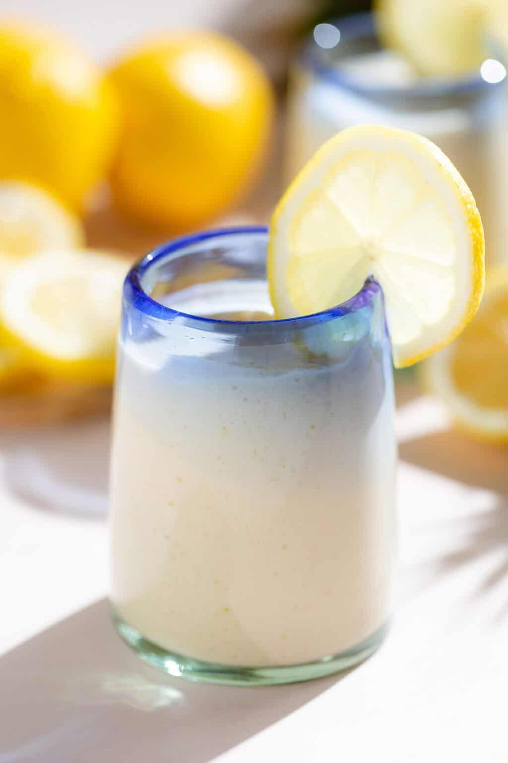 Lemon Smoothie - The Healthful Ideas