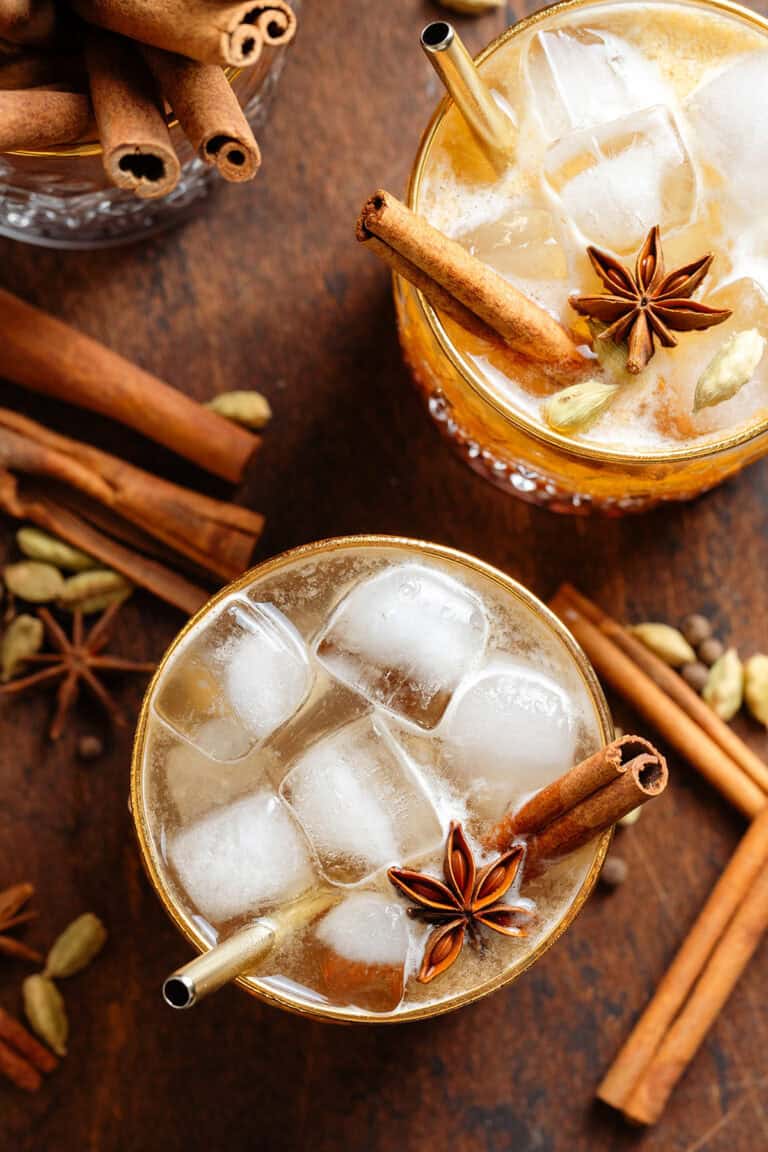 Spiced Chai Cocktail - The Healthful Ideas
