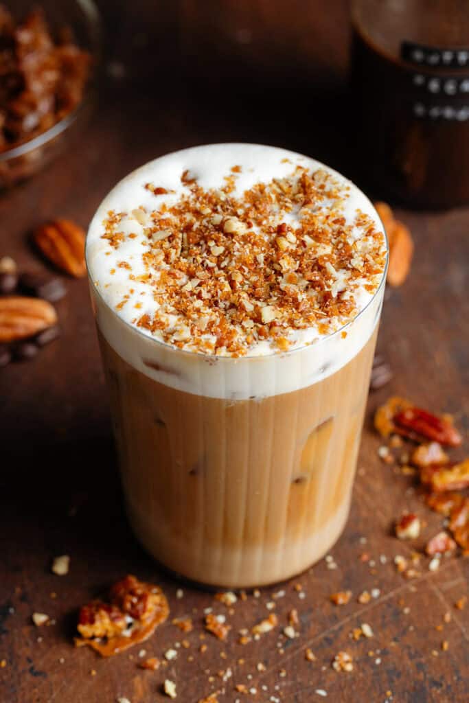 Pecan Crunch Oat Milk Latte - The Healthful Ideas