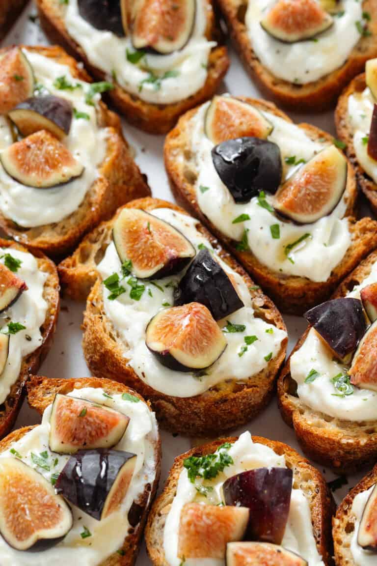 Whipped Ricotta Crostini with Figs - The Healthful Ideas