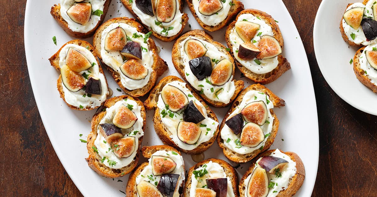 Whipped Ricotta Crostini with Figs - The Healthful Ideas